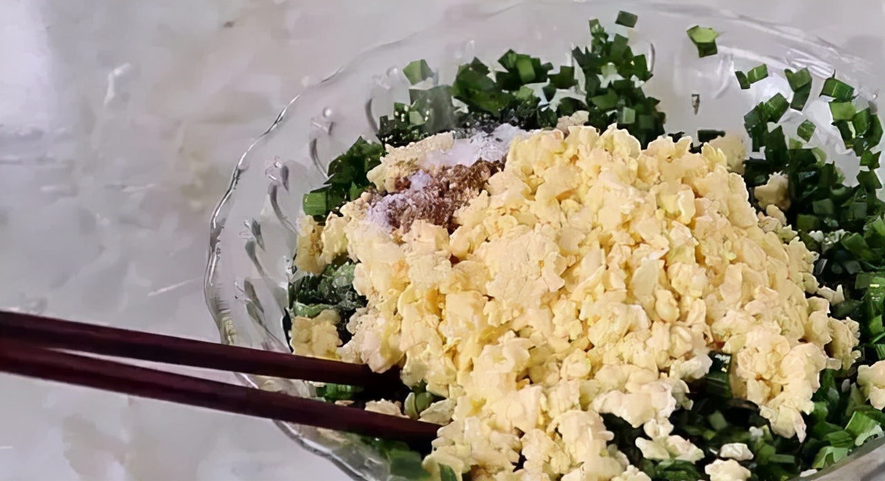 Hot noodle leek box!Practice and recipe!Simple, quick and delicious - iNEWS