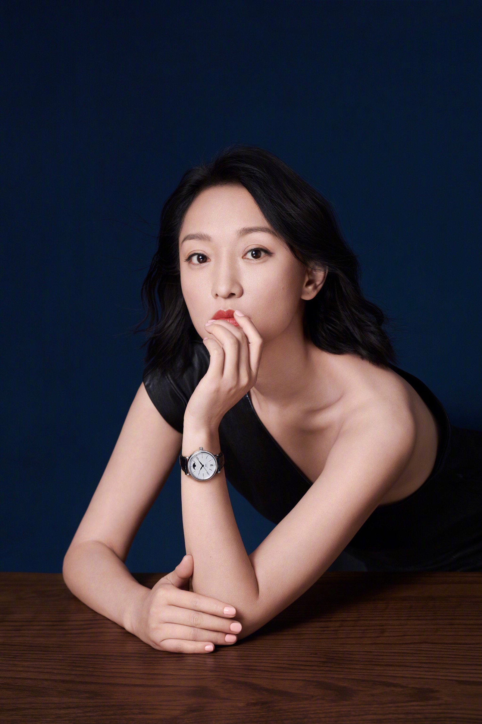 Zhou Xun: Brilliant acting skills and dedicated spirit have written an inspirational and moving ...