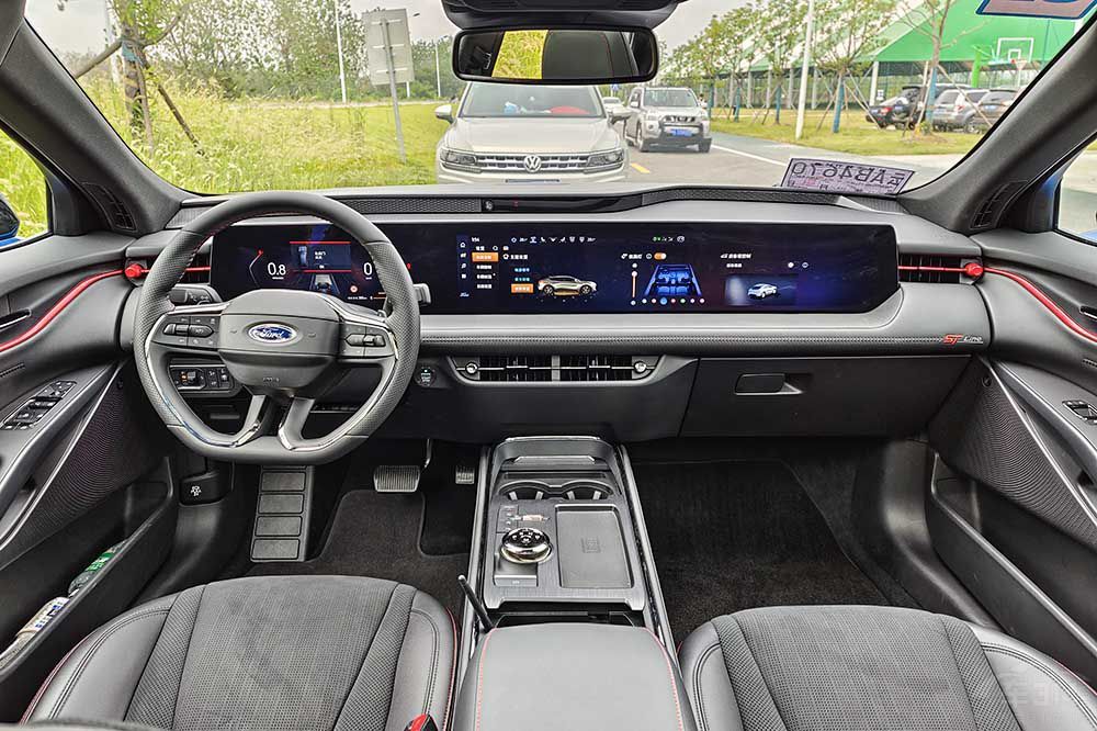 Ford EVOS full range of 2.0T power, on-board large screen attracts the ...