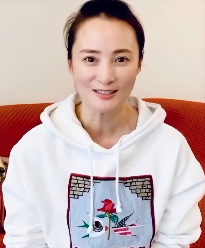 Jiang Qinqin was once referred to as a "third party", loved two men in ...