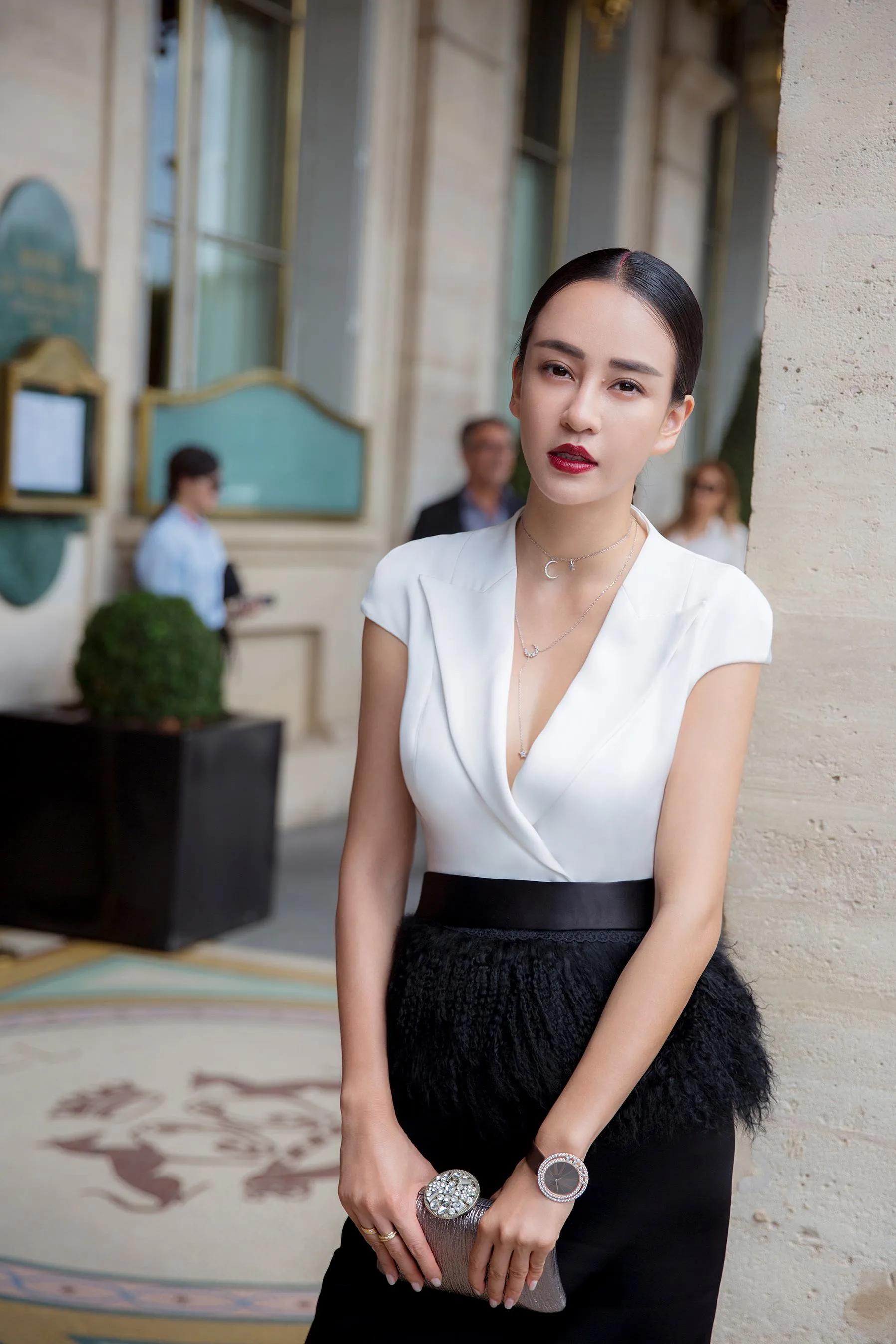 The first beauty in Yunnan is in Chuxiong, her name is Muqi Miya - iMedia