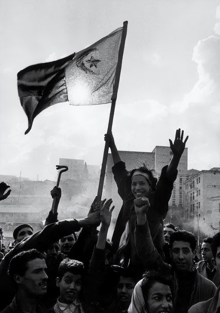 The Algerian War, the rise of its nationalism, had a profound impact on ...