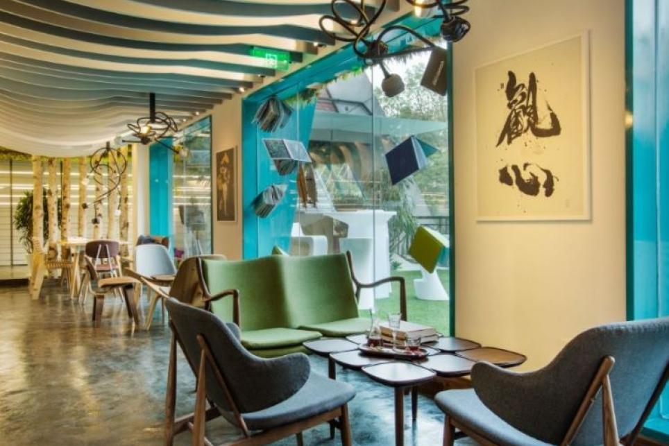 Shanghai Minhang Hongqiao Road Clubhouse: Lianbao Home Living Museum ...