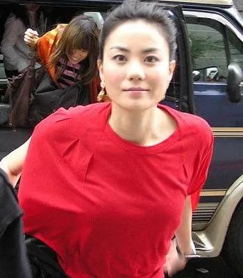 "All women should learn from Faye Wong." A blogger said so. The skin is mentioned, but the bone ...