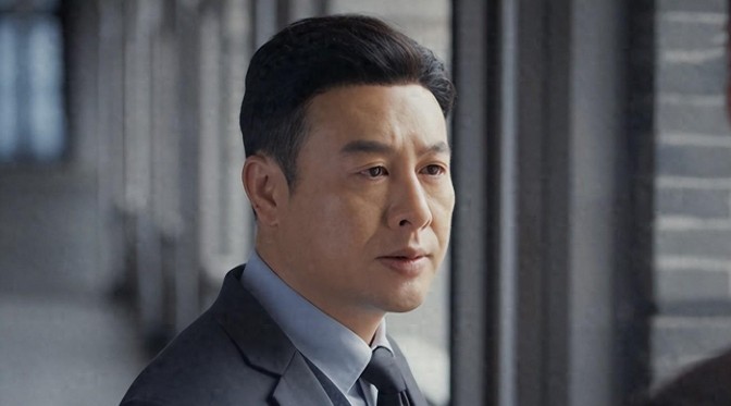 "Lonely Boat" It was not until Ji Yuqing climbed onto Jiang Boxian's ...