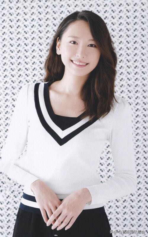 Beauty Picture - Yui Aragaki - iNEWS