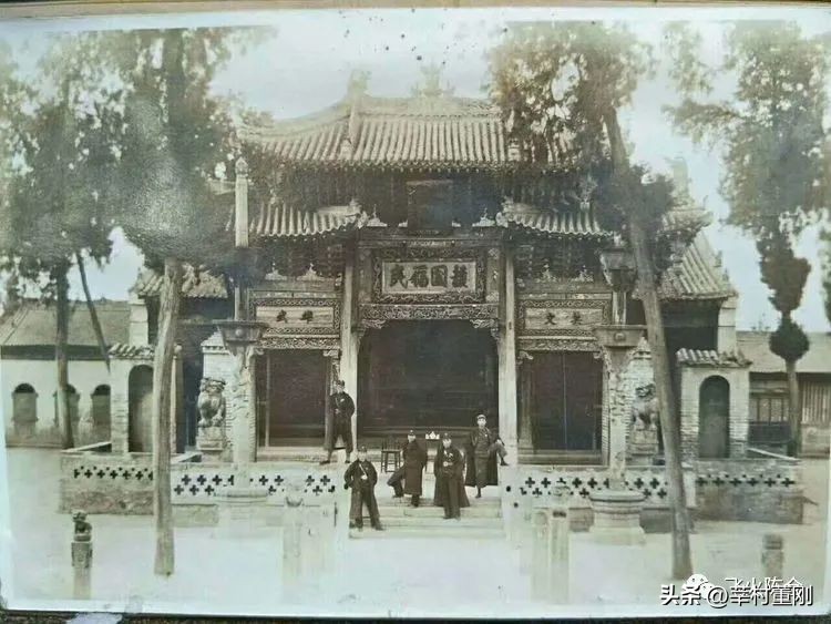 Heyang Bailiang Xincun Fu - iNEWS