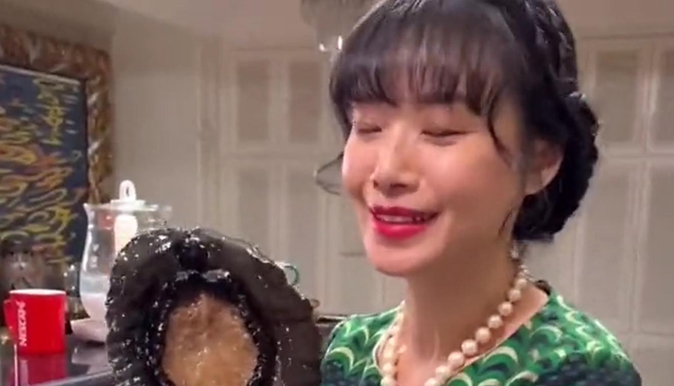 Cici888 Family Banquet: No lobster is unhappy, Sister Pomegranate accompanies her to cook, what ...