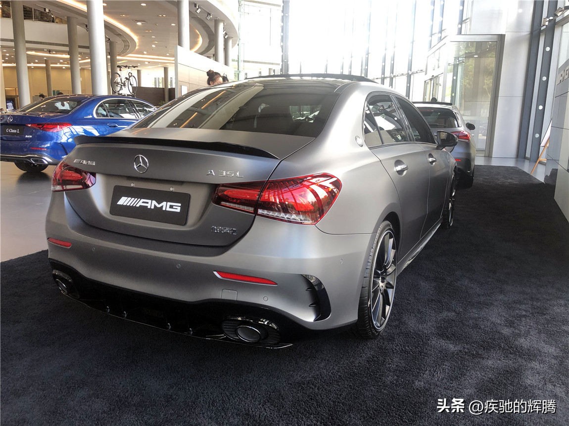 2022 A35L 4MATIC: 2.0T + 306 horsepower Beijing Benz AMG coupe, landing in the early 400,000s ...