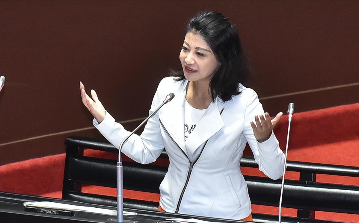 Lin Chuyin accused Douyin of fighting "cognitive warfare" after her ...