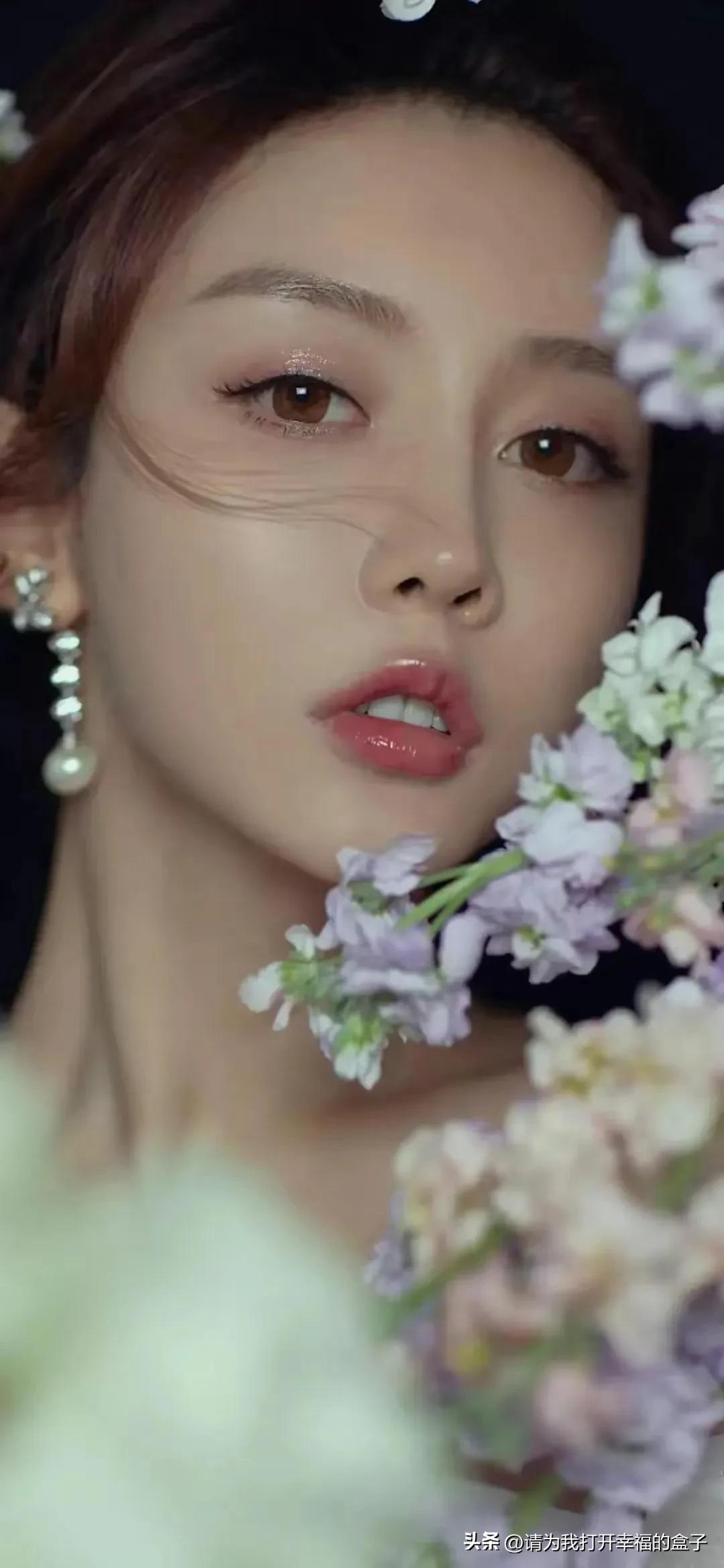 Movie star Zhou Linjia - beautiful photo - iMedia