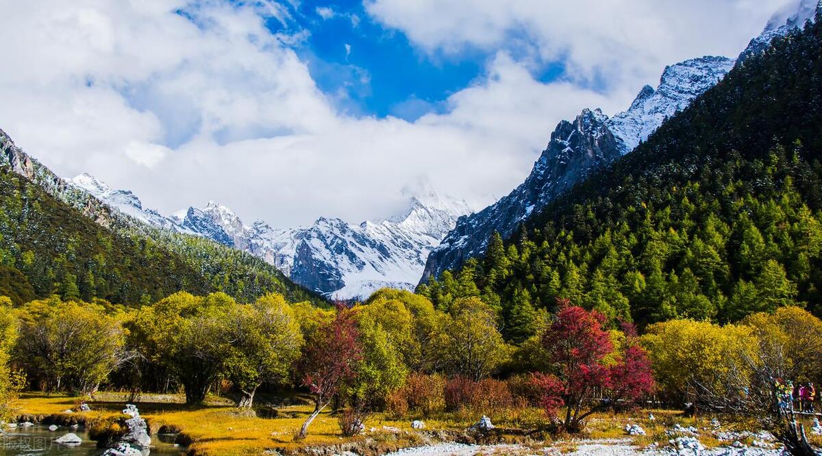 Suitable travel destinations from September to November, these places ...