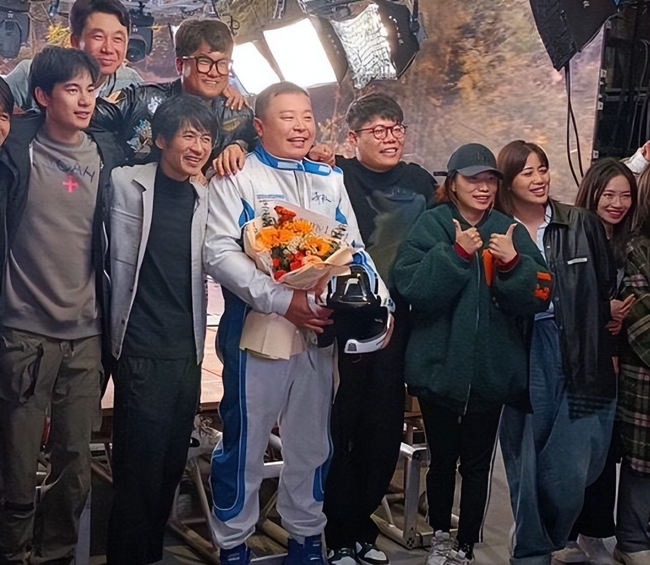 [Flying Life] The official announcement of the web drama, Hu Xianxu's ...