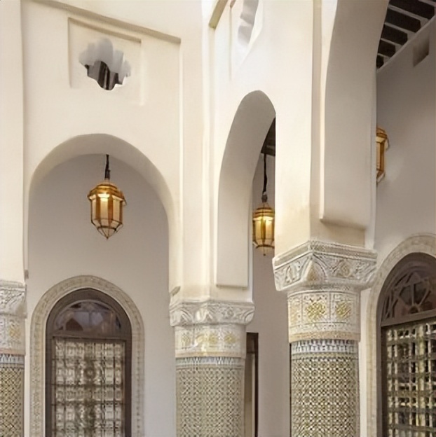 Luxurious architecture, rich and diverse cultural activities, this is ...