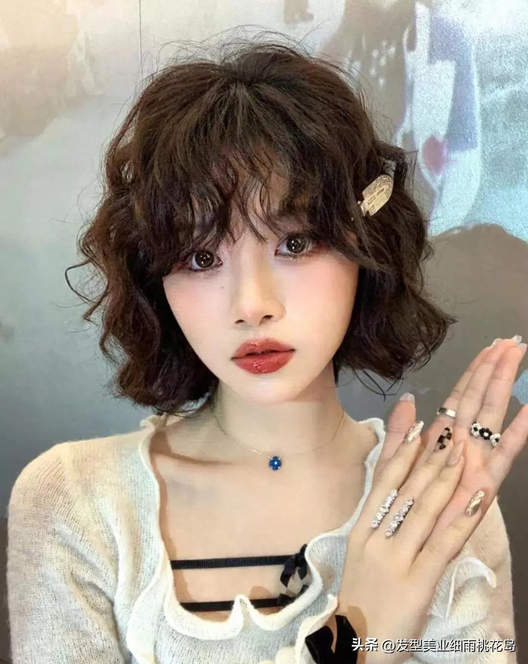 Barbie perm short hair - iNEWS