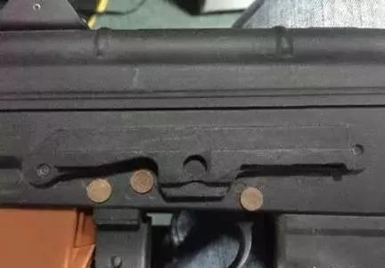 Test the modified 81 assault rifle with a scope on the side? - iNEWS