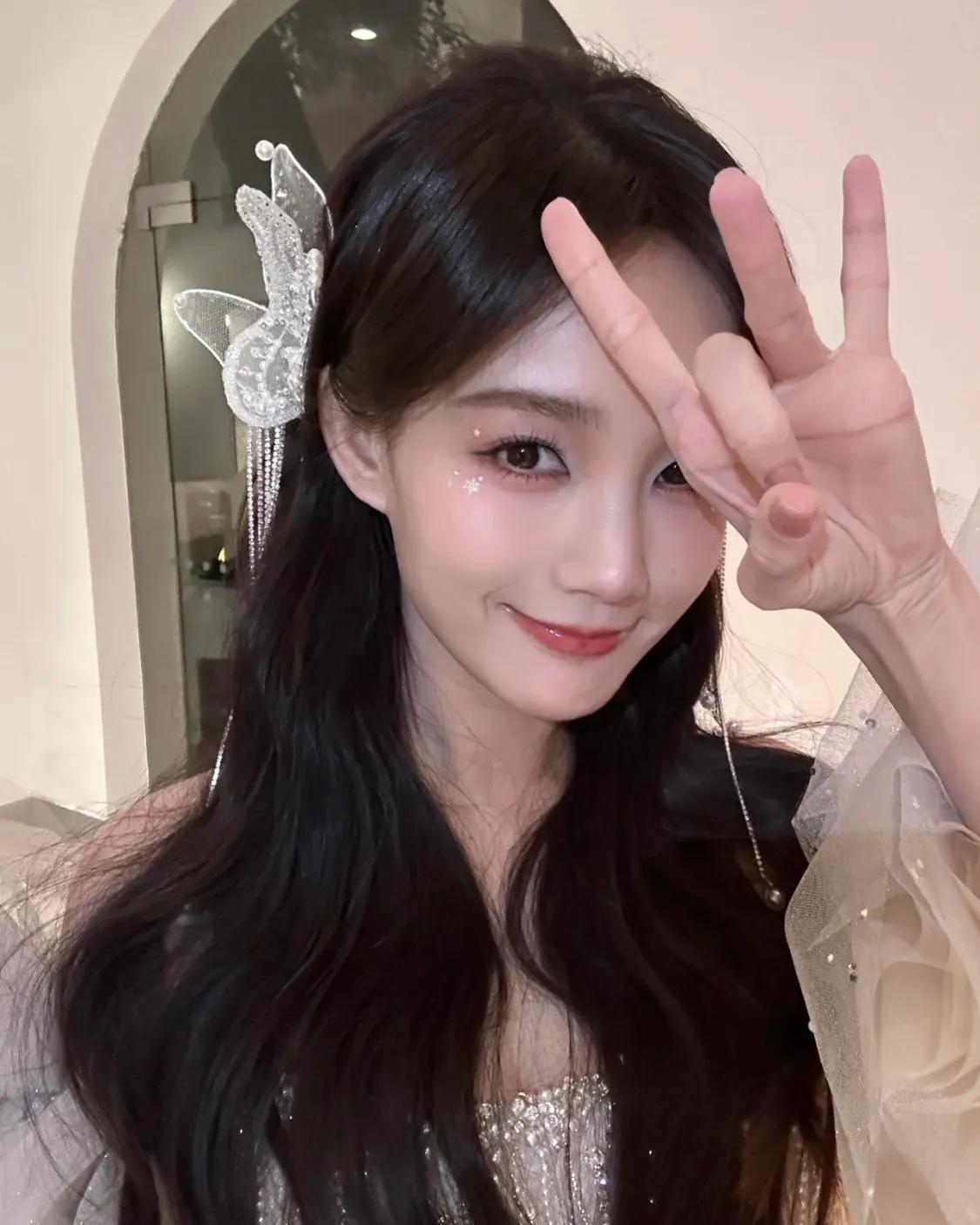 Entertainment Melon Fanfan said: Ouyang Nana Li Yitong Zhuang Duffy Zhu Yilong Wang Kai Yang Di ...