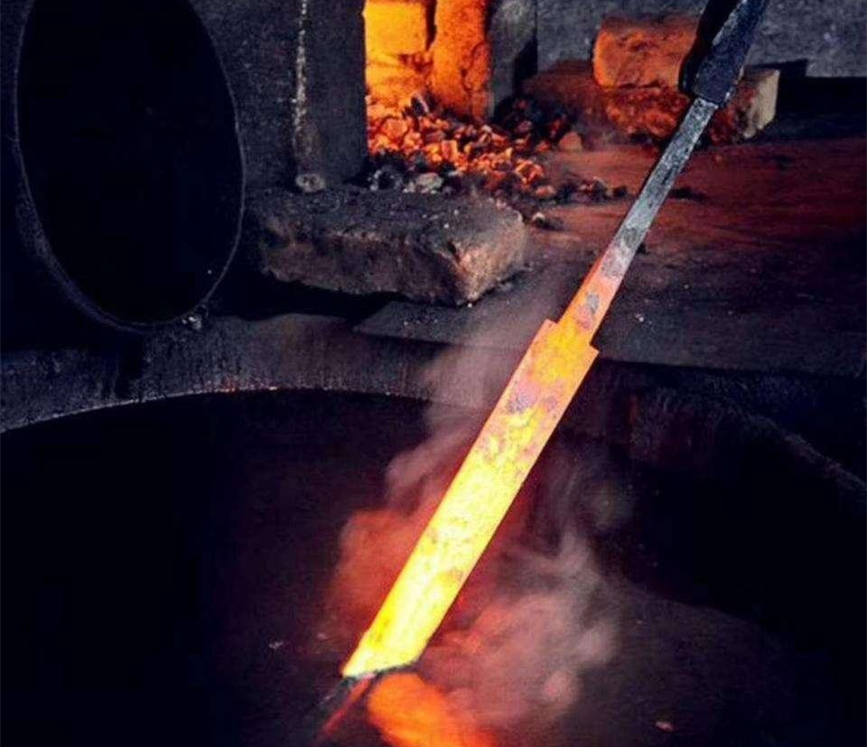 Durable Ironware - Ancient China Invented Quenching Technology - iNEWS