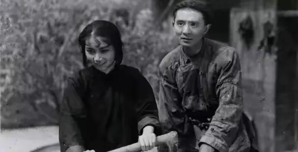 In 1978, Zhao Dan was to play the role of Premier Zhou in the film, but ...