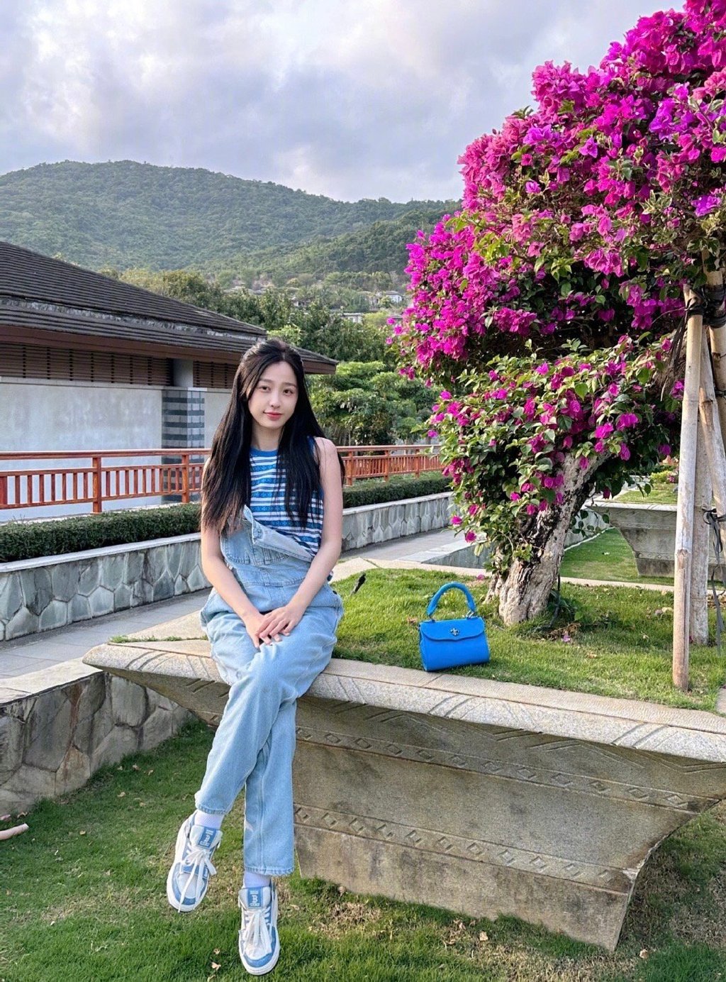 Yu Shuxin pretends to be on vacation vlog - iMedia