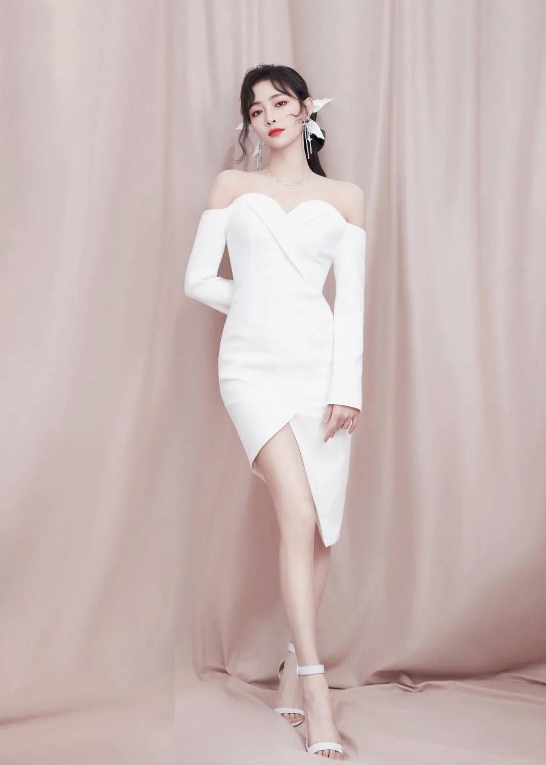 Xu Jiaqi, a new high-cold goddess with good looks and strength - iMedia