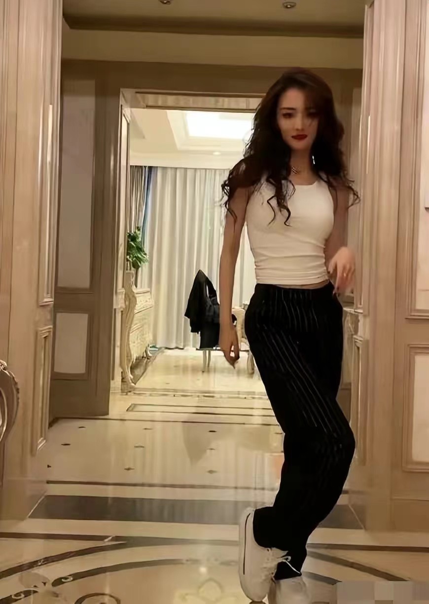 "Worth hundreds of millions" Xu Lu: jealous of Yang Mi and connoted by ...