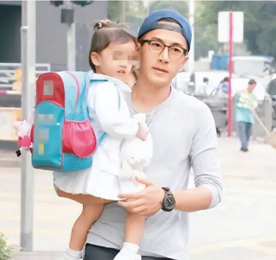 Yang Mi's daughter, Xiao Nuomi, will settle in Beijing to study?Grandpa ...