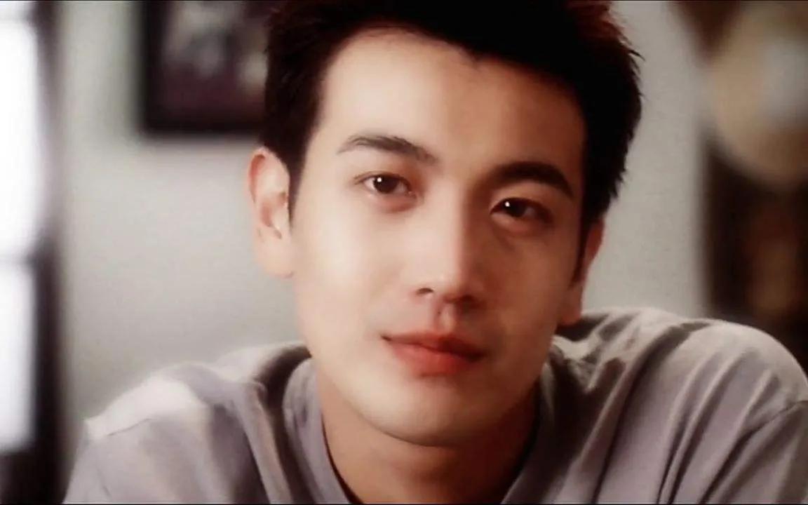 In the past, the young and handsome male stars in the Hong Kong circle ...