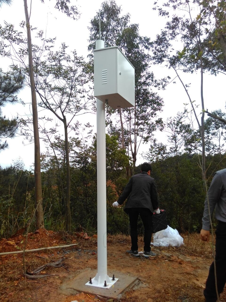 Wireless sensor network, how to effectively monitor the concentration ...