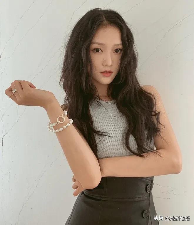 Sexy beauty starred in "The Painted Skin of Yin Yang", her acting ...
