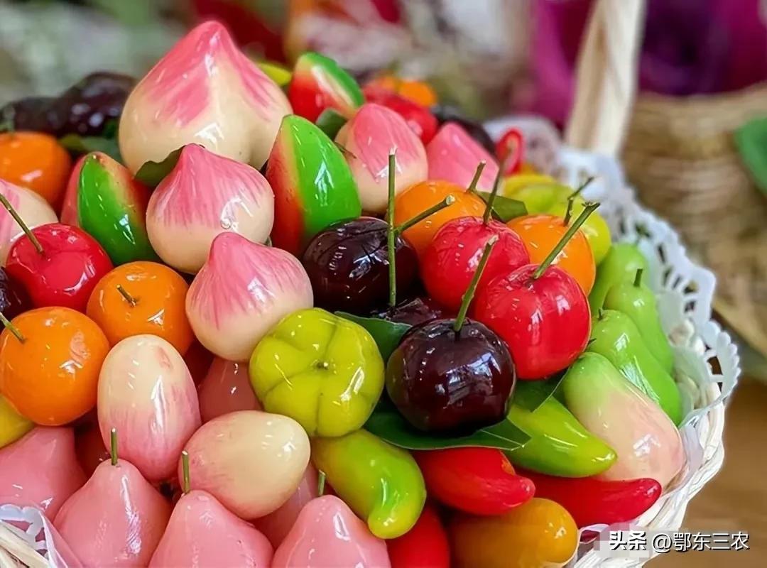 Thai "Luchu" is delicious and good-looking, but it is expensive. In ...
