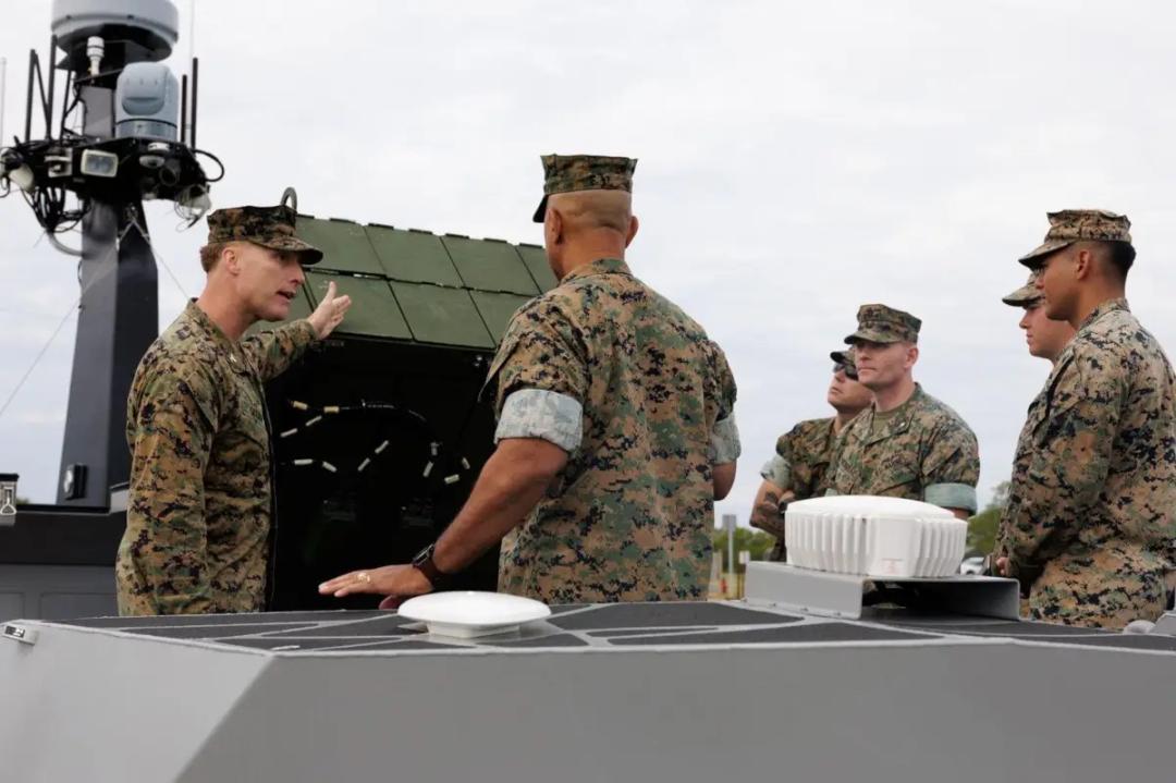 Comment on the LRUSV new armed unmanned boat that will be equipped with ...