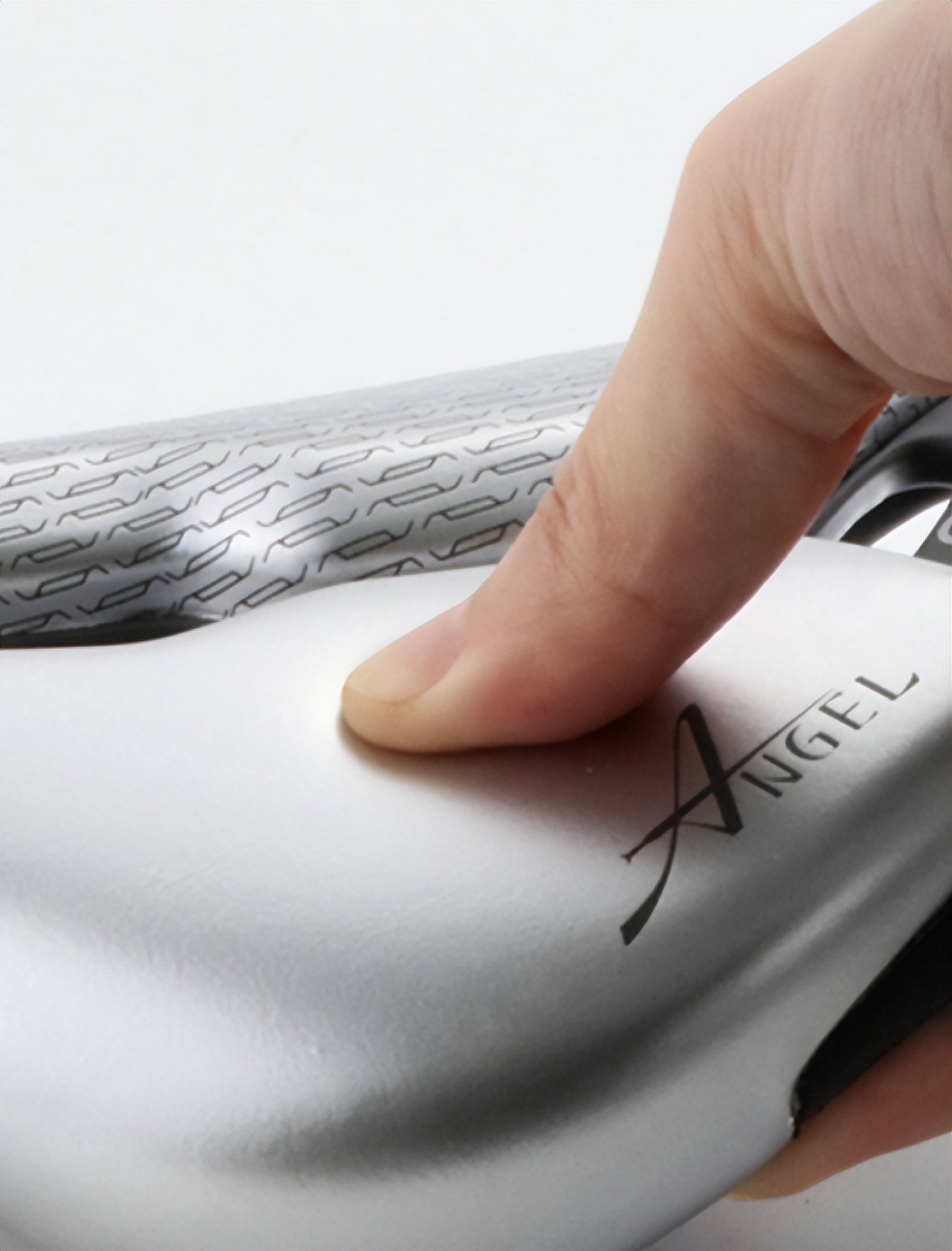 Take you to enjoy the ultimate beauty of silver——Vile AngelTT - iNEWS