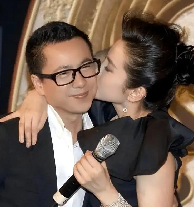 Is Wang Zhongjun Wang Zhonglei retiring? Every film festival can't see their shadow - iNEWS