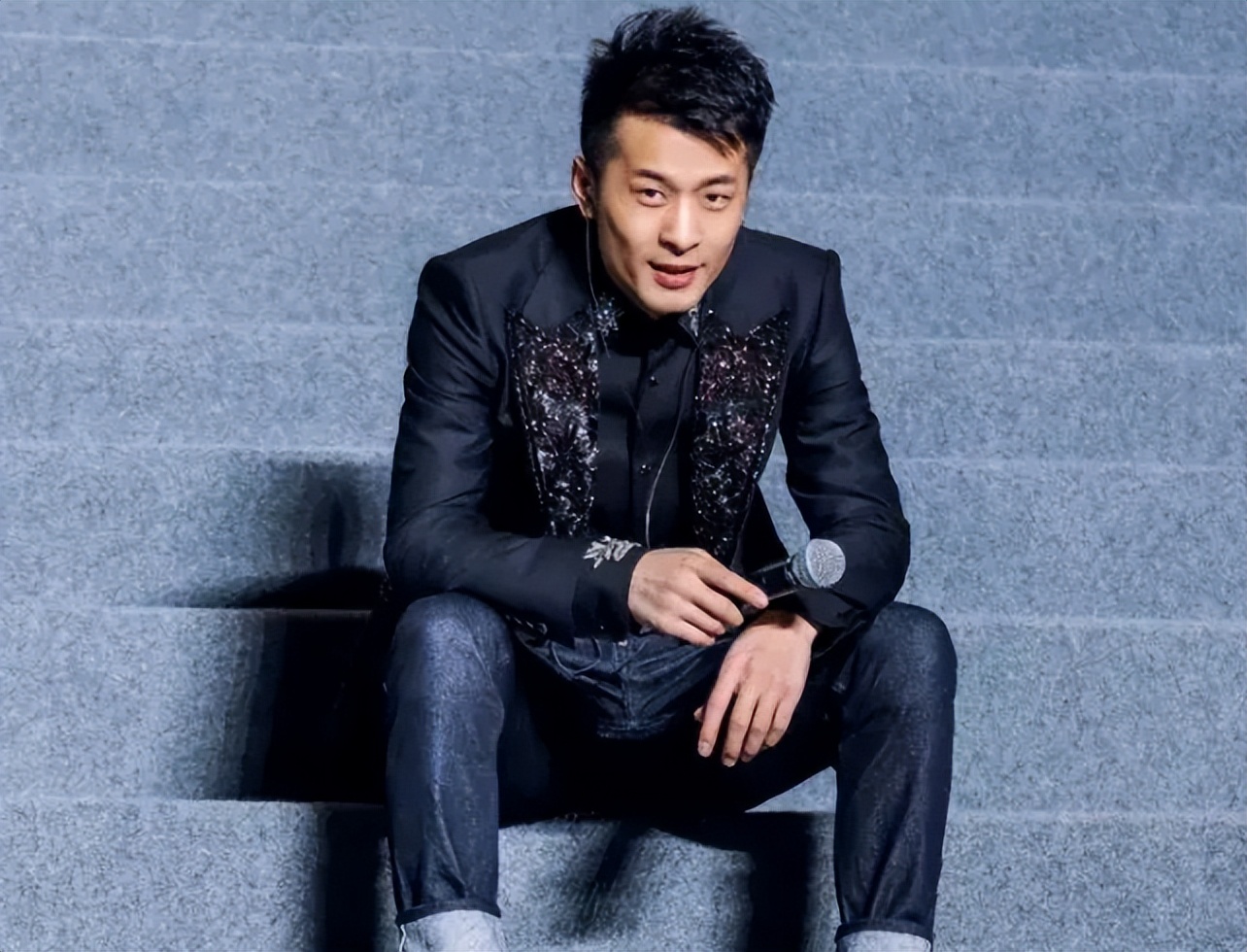 Internet celebrity in the circle reveals the inside story of Simba's ...