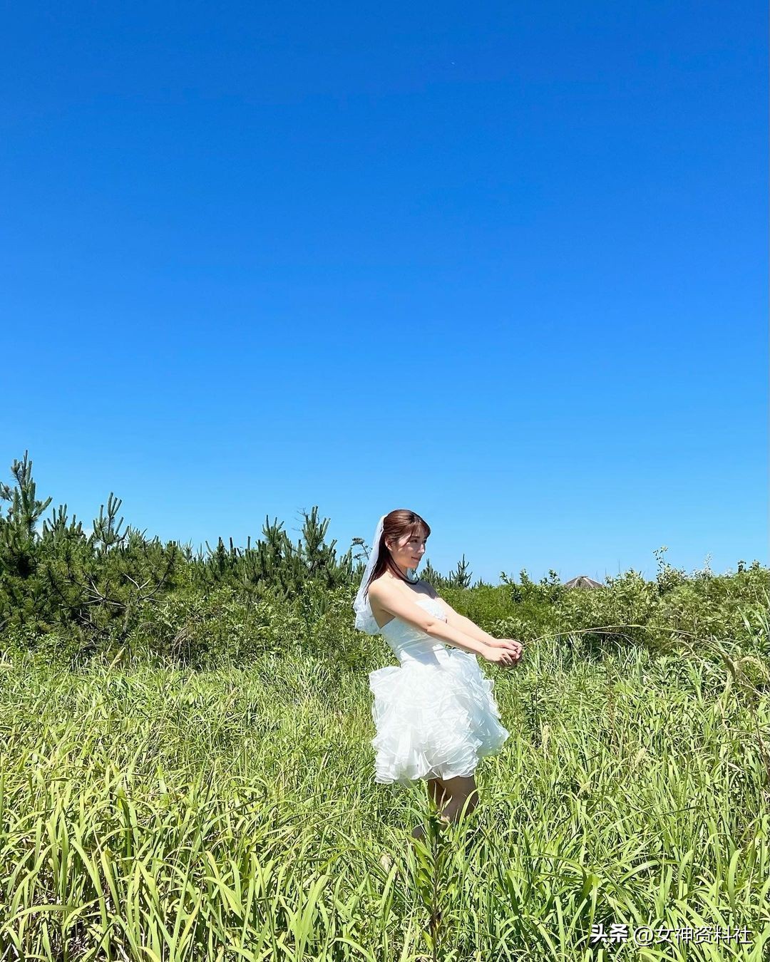 Xueping Li Zuo has a nine-headed body and a sexy figure, and was named ...