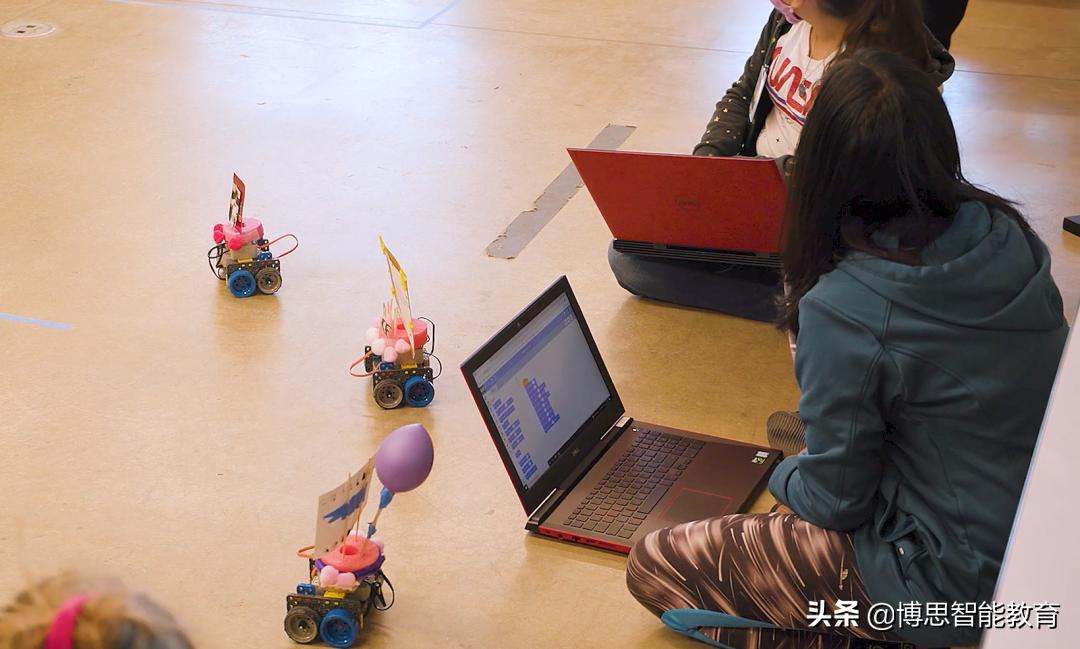 Programming without downloading, VEXcode web version is newly launched ...