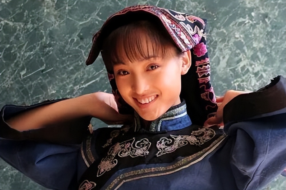 After the actress Bai Jing married into a wealthy family, she was ...