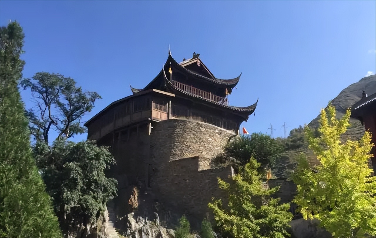 How was the military garrison system in the Hehuang area in the Tang ...