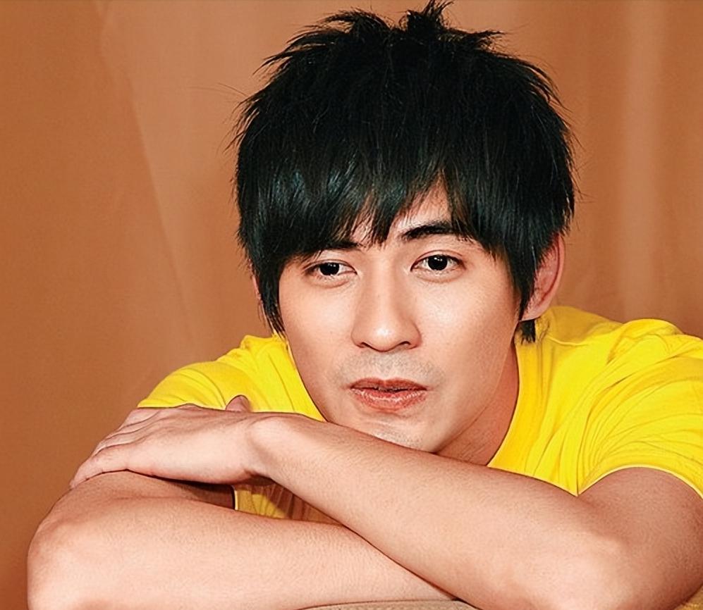 After breaking up with Big S, Zhou Yumin complained on the show: I will tremble when I hear the ...