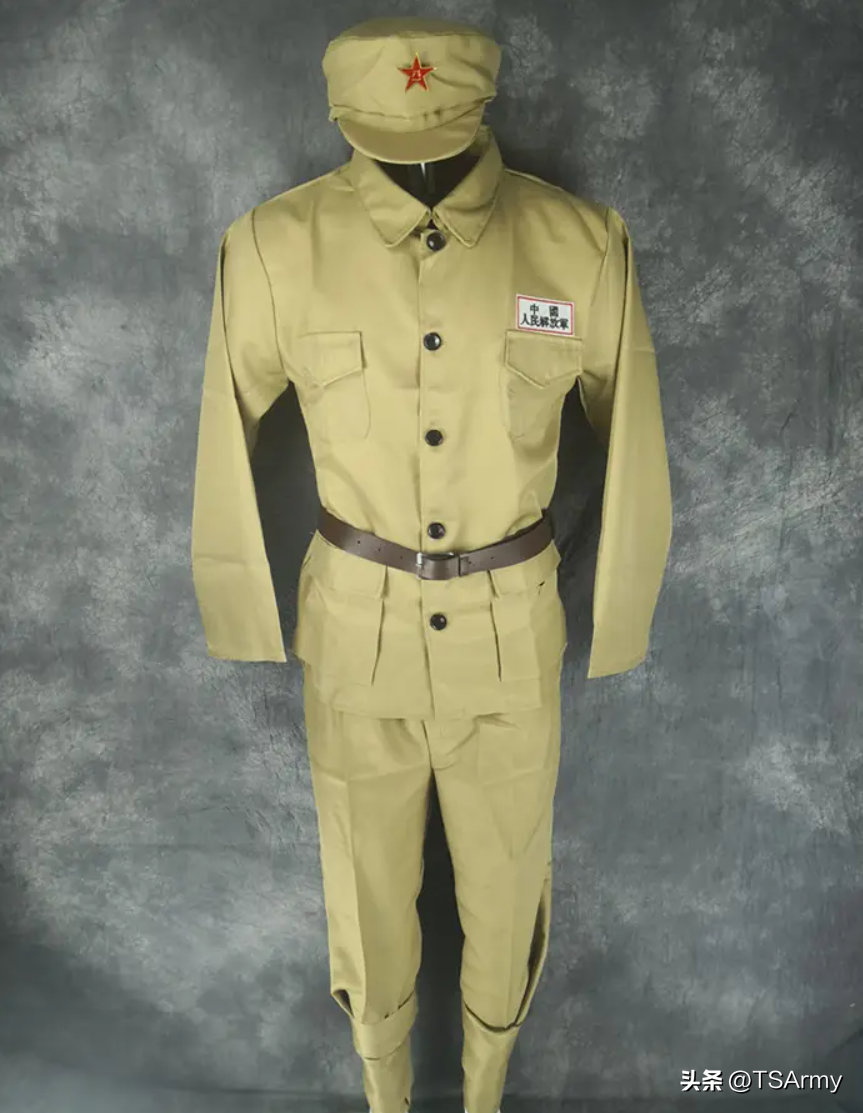The evolutionary history of new Chinese military uniforms, of which the ...