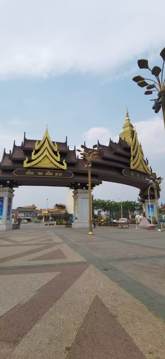 Retirement Notes: Traveling to the Southwest of Yunnan—Ancient Dai Town ...