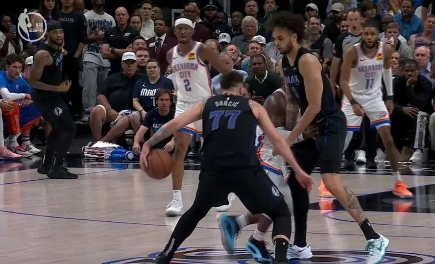 4-2! Free throw winner! Irving has 14 wins and 0 losses, the first in ...