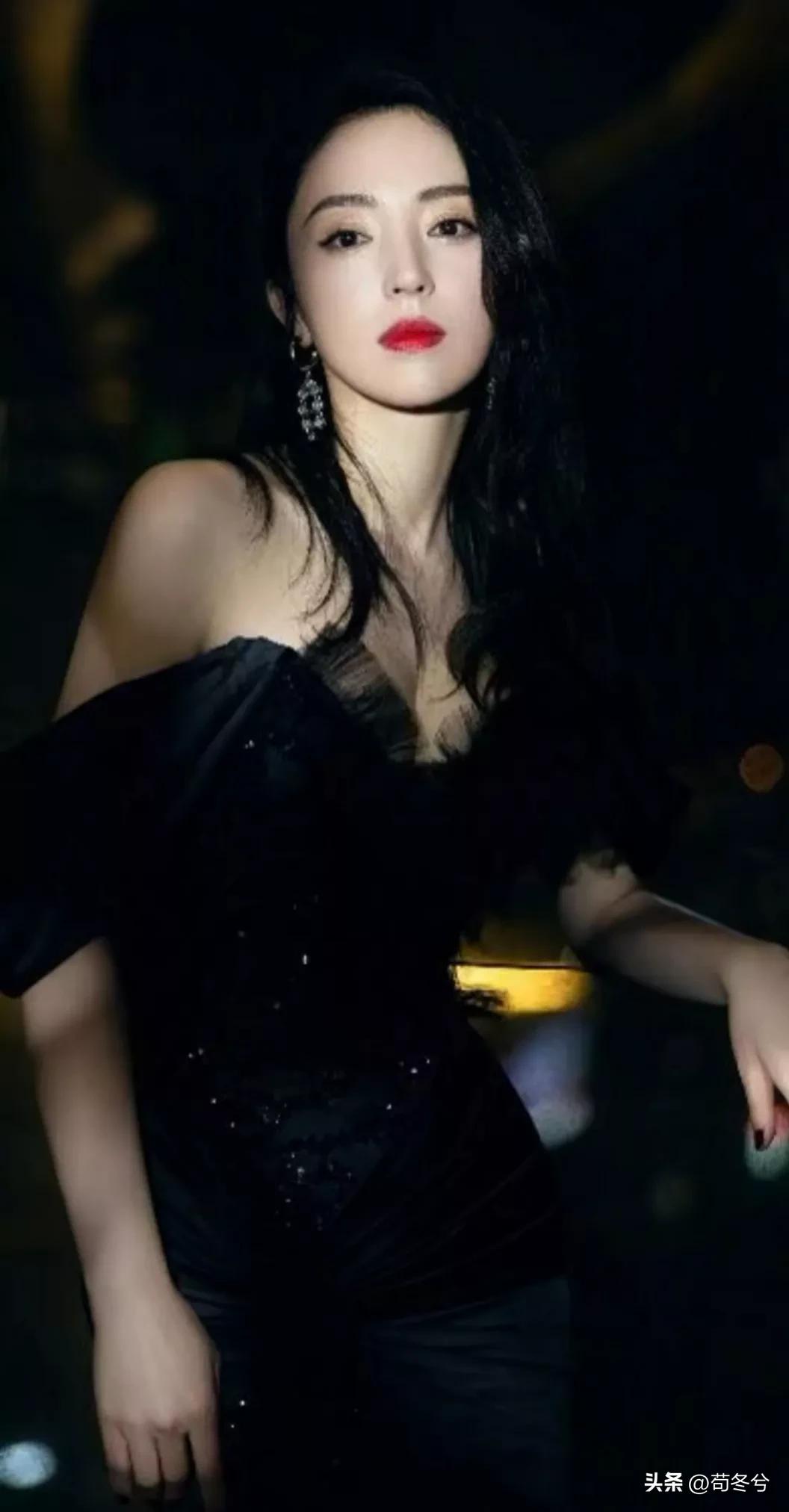 Chong Wan: Photos of Female Stars' Peerless Faces - iNEWS