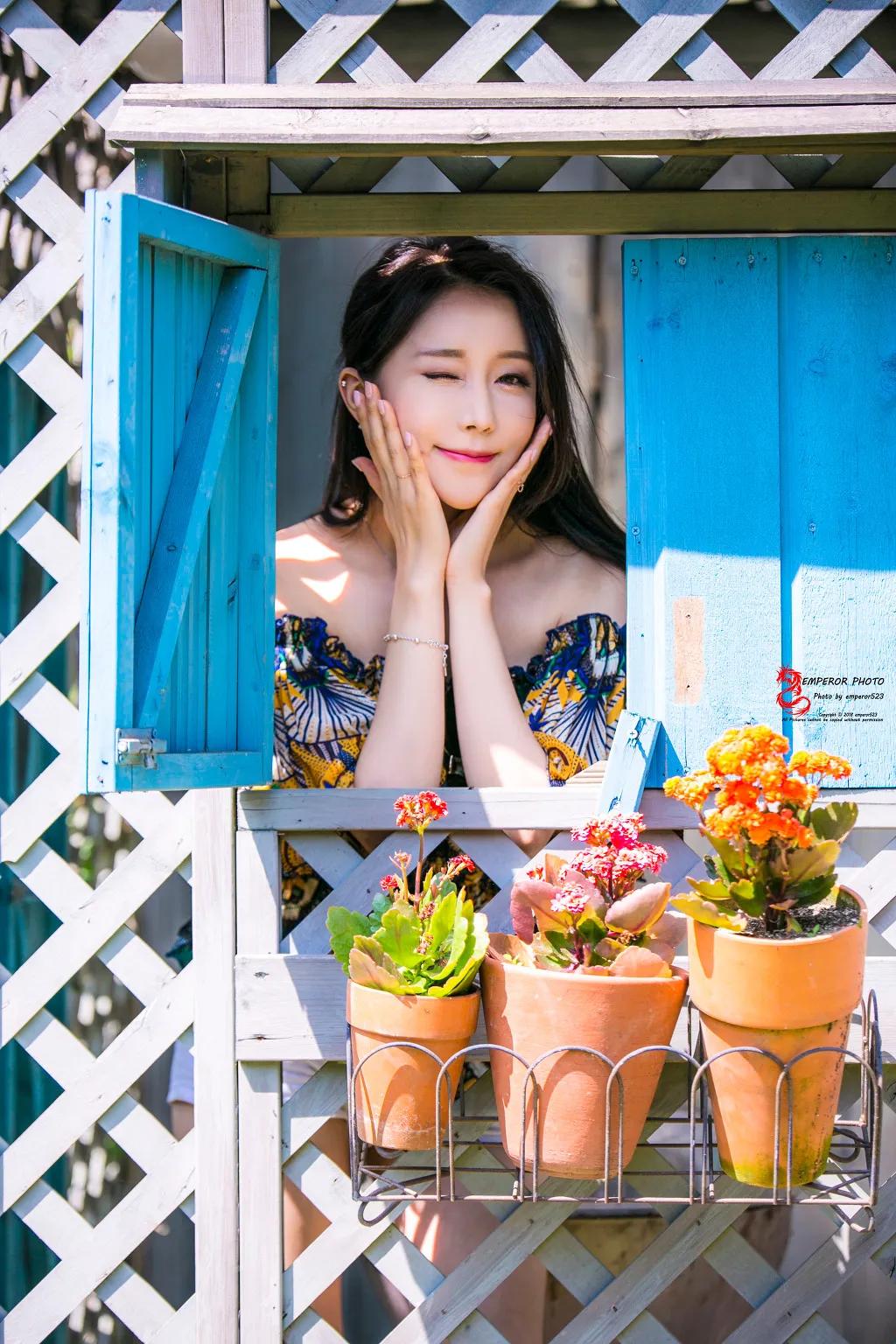 Min Chae Yoon's summer outdoor shoot - iNEWS