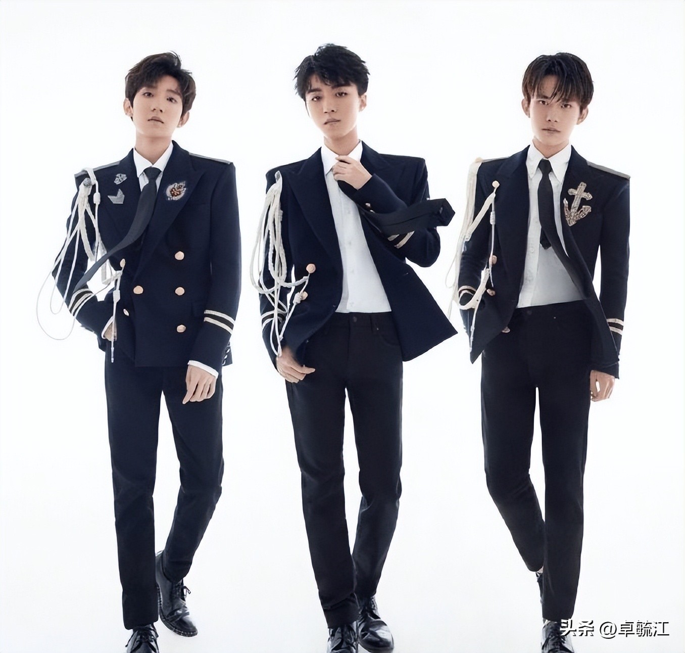 TFBOYS ten-year appointment event official announcement Wang Junkai Wang Yuanyi Yang Qianxi ...