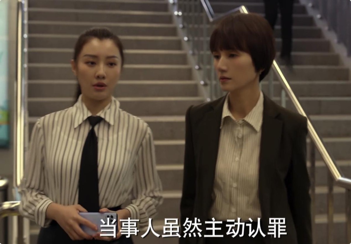 Episodes 30 and 31 of the Battle of the Roses: Ye Qinqin's "intimate photo of indulgence" tore ...