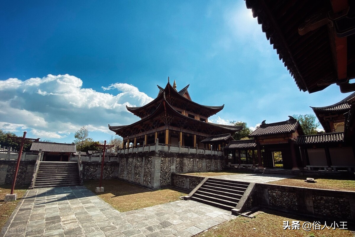 Rereading Jin Yong's Classics - The Eight Parts of Tianlong - iNEWS