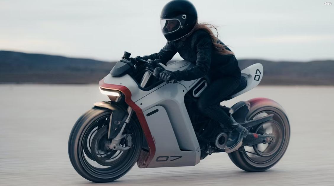 The futuristic ZERO SR-X concept electric motorcycle was released, with ...