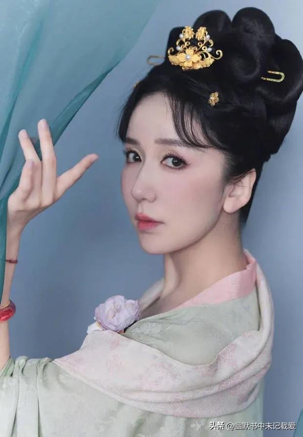 Lou Yi's Xiao Han costume appeared at the Beijing Film Festival, saying ...